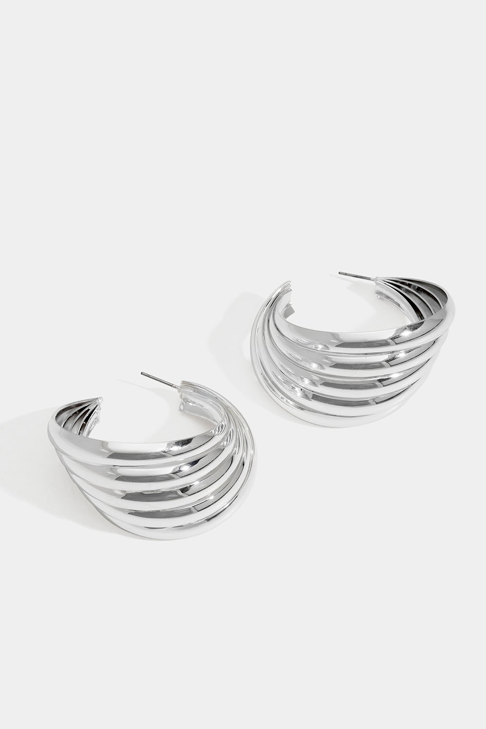 Køb Store Hoops Med Riflet Design På Glitterdk